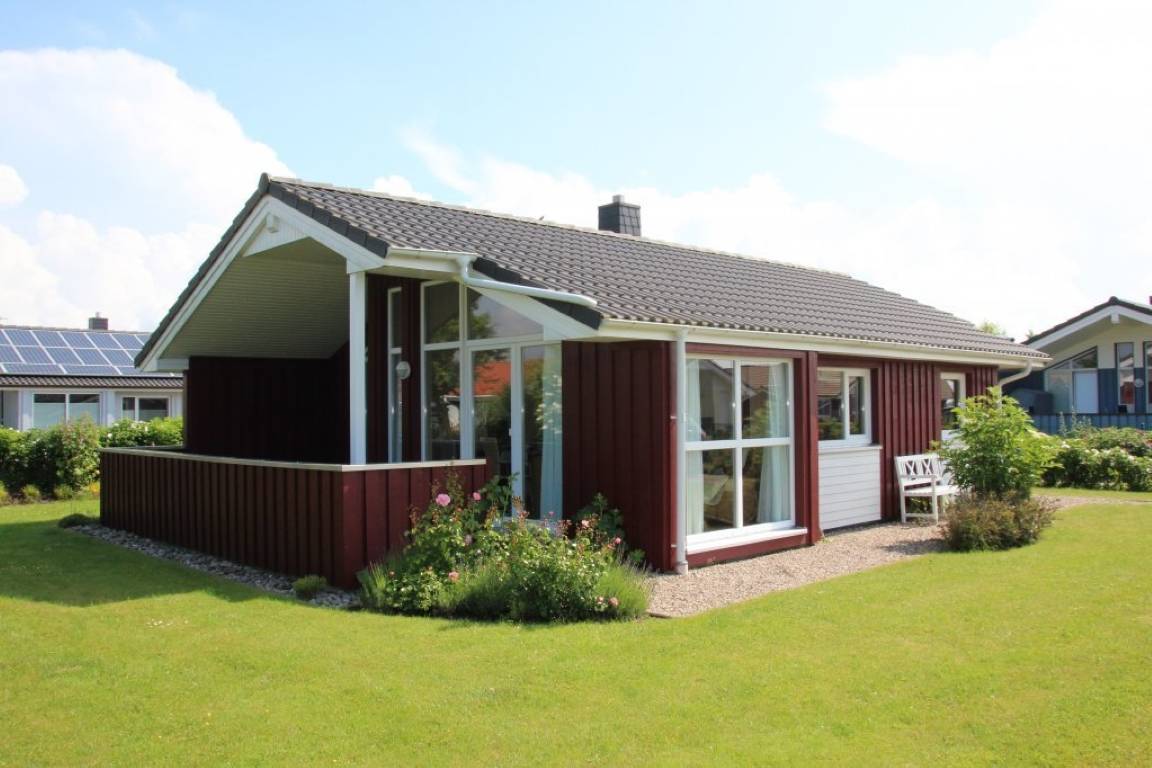68 M² Ferienhaus ∙ 3 Schlafzimmer ∙ 4 Gäste - Wesselburenerkoog