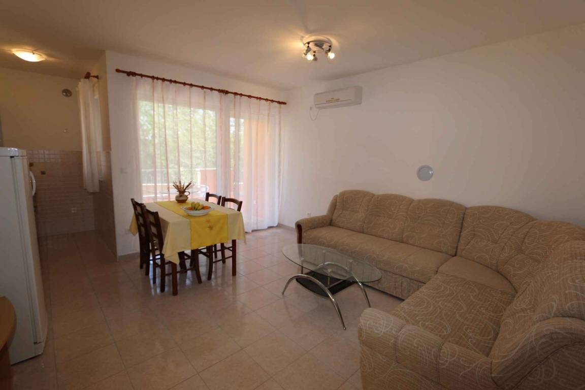 55 M² Apartment ∙ 2 Bedrooms ∙ 6 Guests - Crikvenica