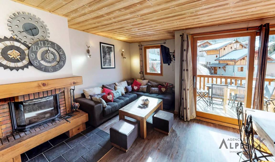 200 M² Chalet ∙ 8 Chambres ∙ 18 Personnes - Val Thorens