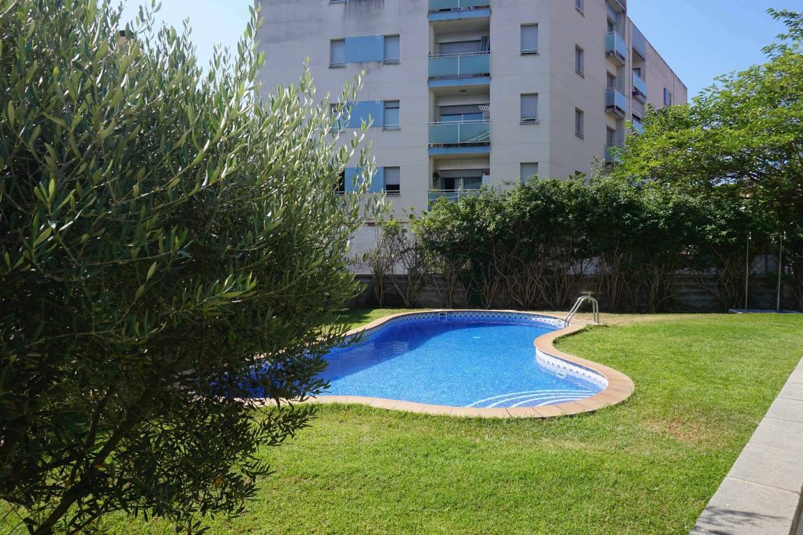 83 M² Apartamento ∙ 1 Habitación ∙ 4 Huéspedes - Lloret de Mar