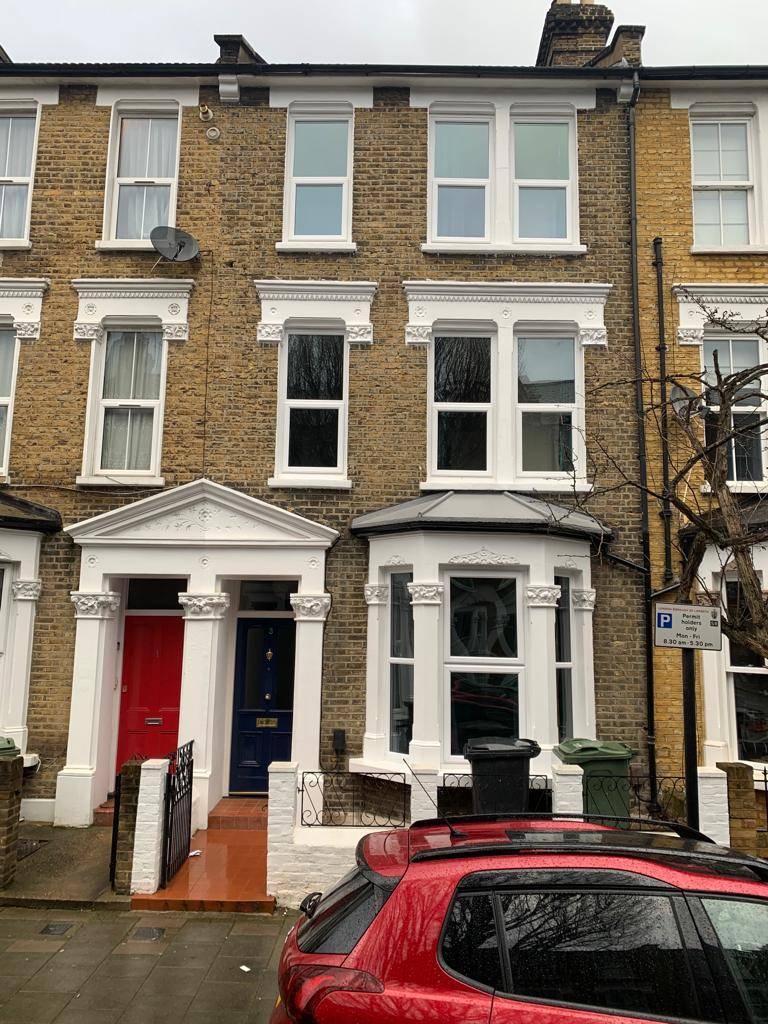 165 M² Ferienhaus ∙ 5 Schlafzimmer ∙ 14 Gäste - London