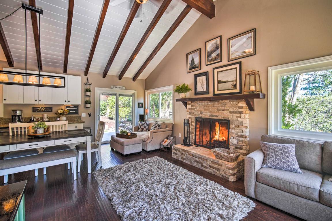 92 M² Cottage ∙ 2 Bedrooms ∙ 5 Guests - Lake Arrowhead, CA
