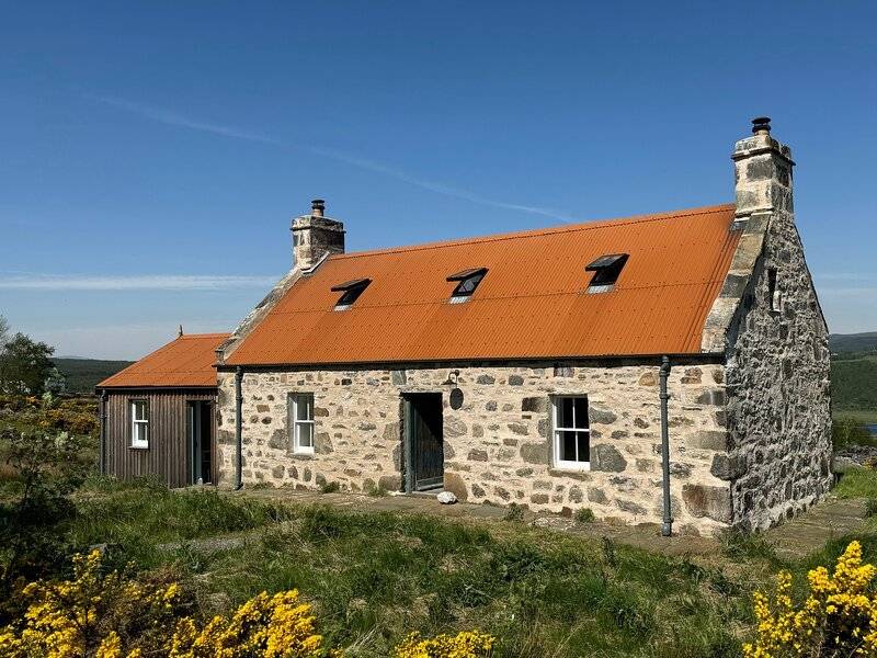 Cottage ∙ 2 Bedrooms ∙ 4 Guests - Lairg
