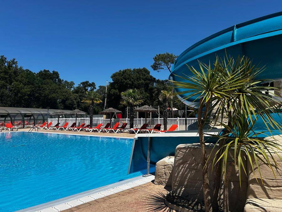 40 M² Caravan ∙ 2 Bedrooms ∙ 8 Guests - Vendée