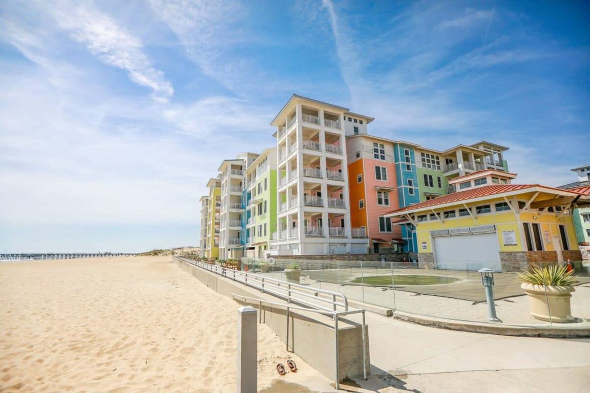 Apartment ∙ 3 Bedrooms ∙ 8 Guests - Virginia Beach, VA