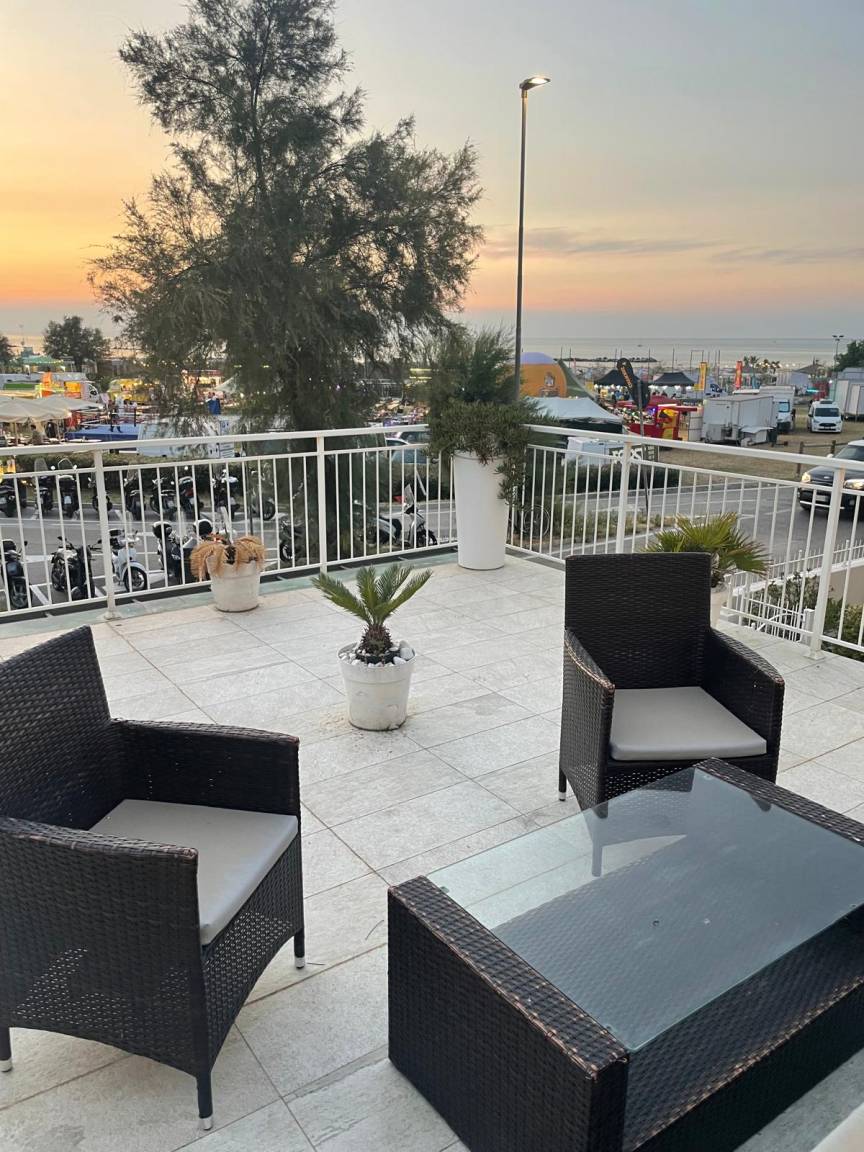 Apartment ∙ 1 Bedroom ∙ 4 Guests - Pesaro