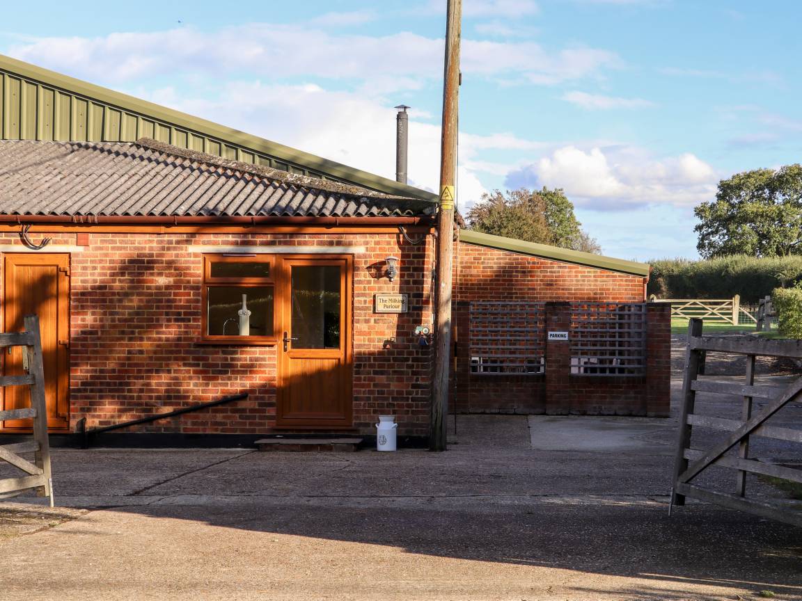 Cottage ∙ 2 Bedrooms ∙ 4 Guests - Tenterden