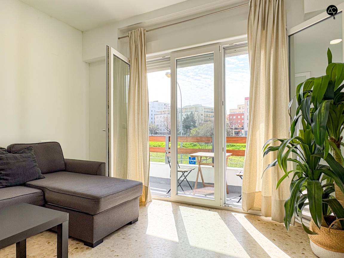 60 M² Apartamento ∙ 2 Habitaciones ∙ 6 Huéspedes - Cádiz