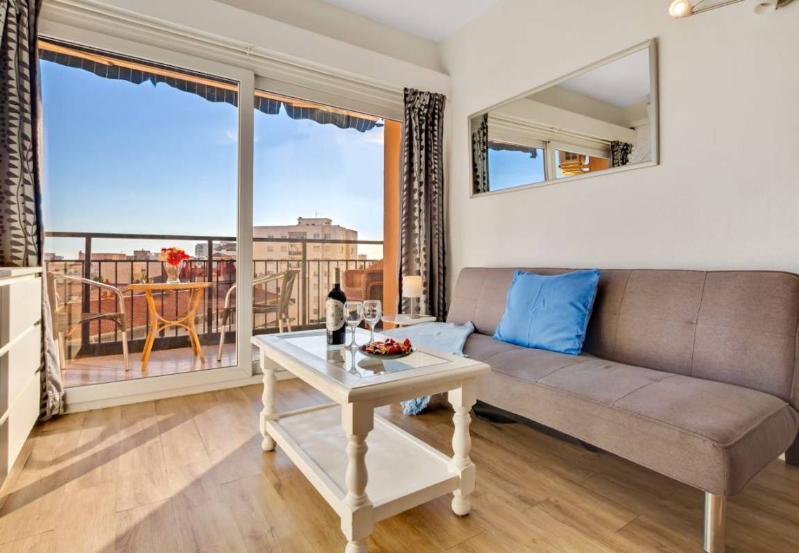 42 M² Apartamento ∙ 1 Habitación ∙ 4 Huéspedes - Benalmádena