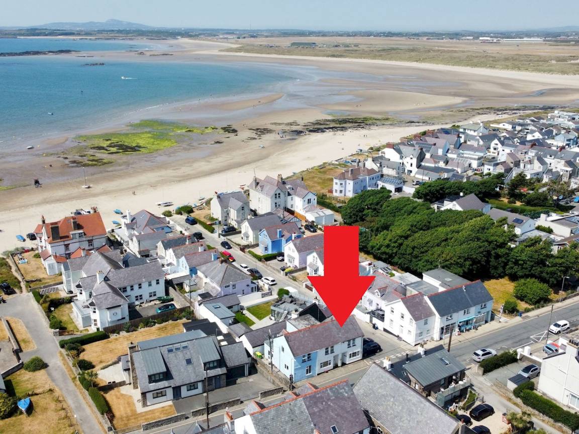 111 M² House ∙ 2 Bedrooms ∙ 4 Guests - Rhosneigr