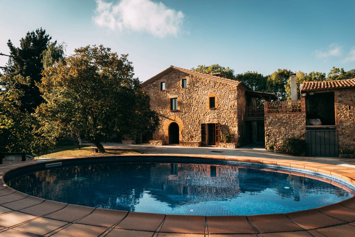 452 M² Casa ∙ 6 Habitaciones ∙ 20 Huéspedes - Tavertet