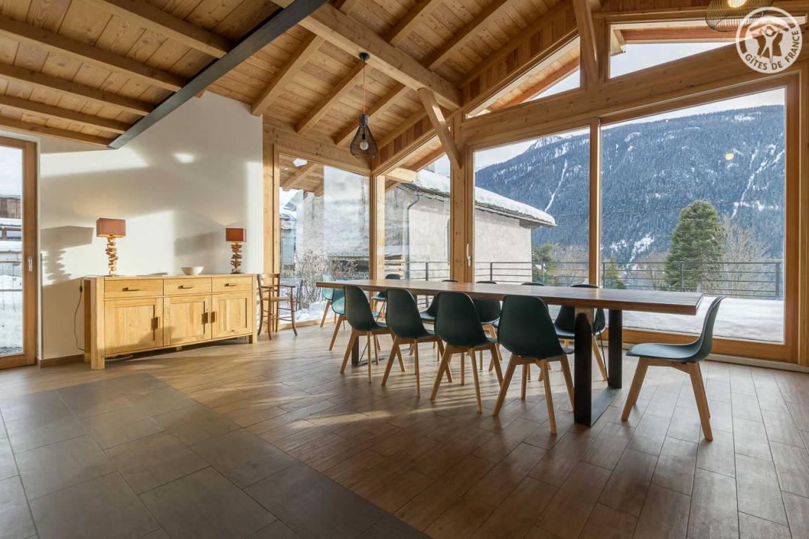145 M² Gîte ∙ 4 Bedrooms ∙ 10 Guests - Savoie