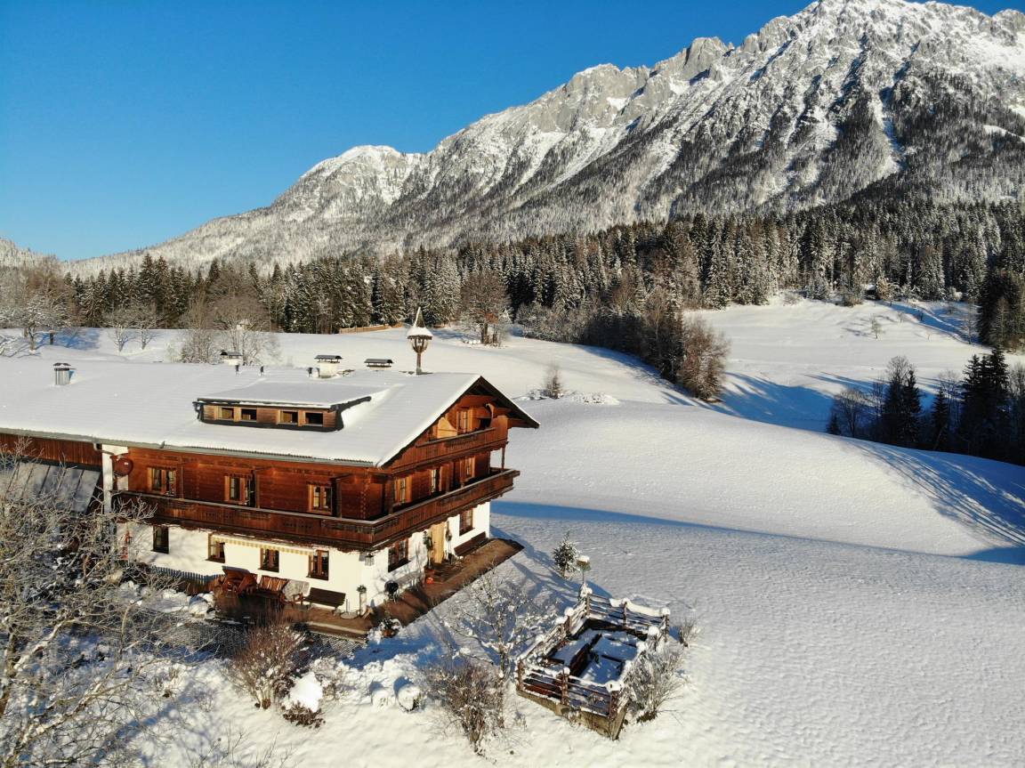 60 M² Ferienwohnung ∙ 2 Schlafzimmer ∙ 5 Gäste - Wilder Kaiser