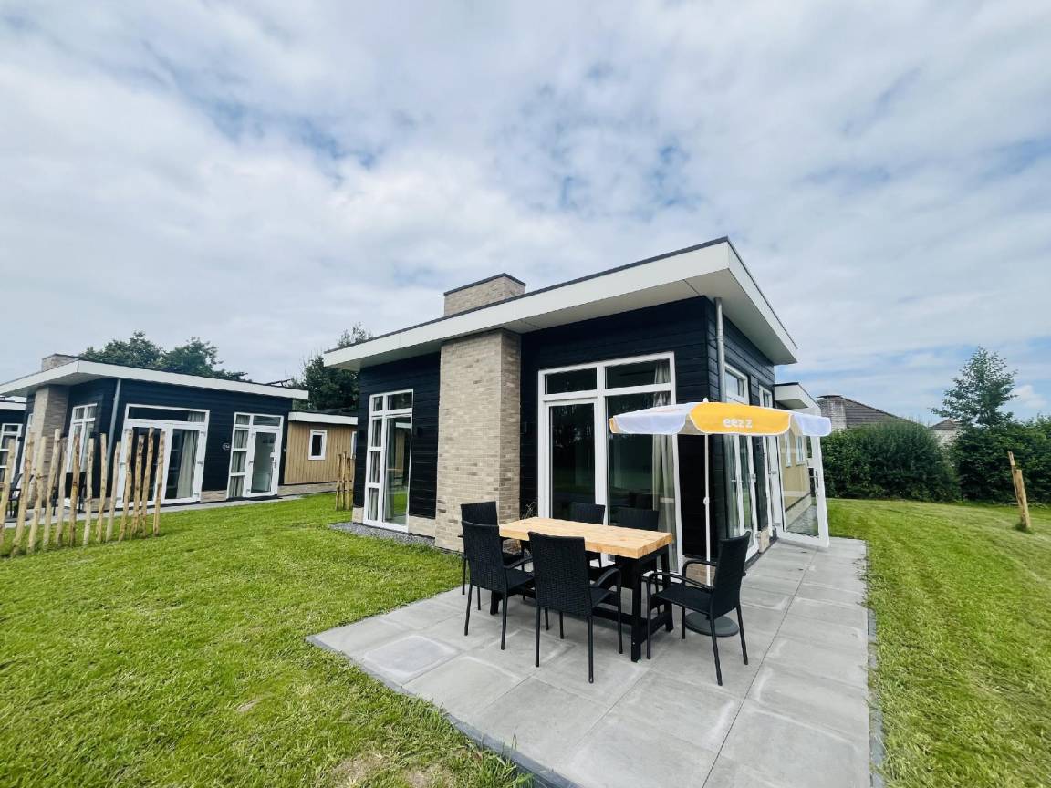 70 M² Ferienhaus ∙ 3 Schlafzimmer ∙ 6 Gäste - Callantsoog