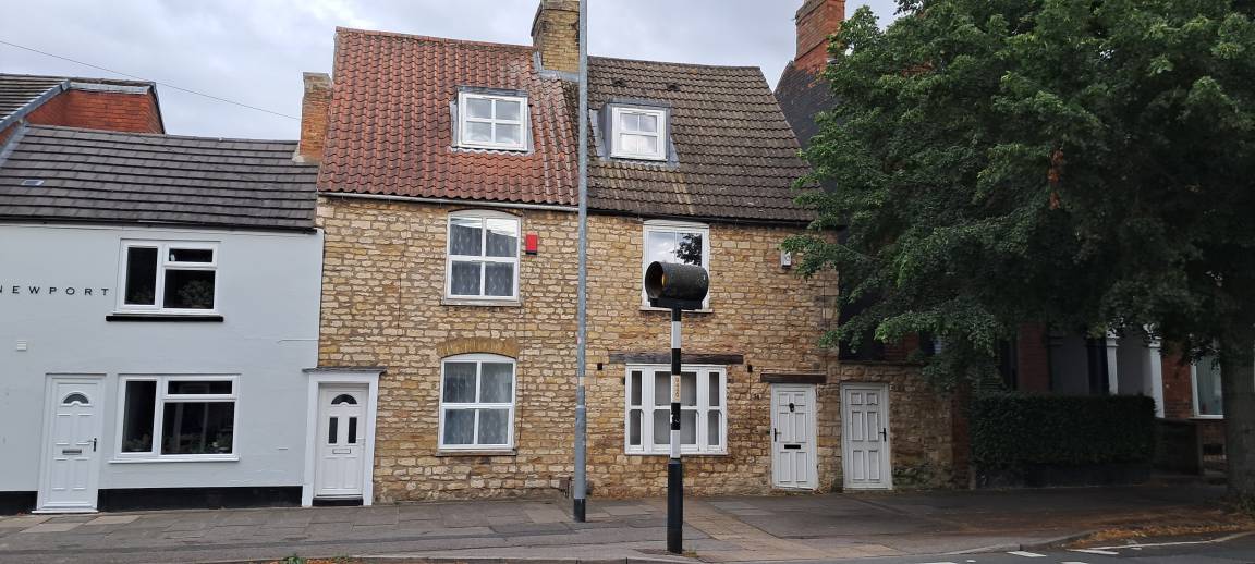 90 M² Cottage ∙ 3 Bedrooms ∙ 7 Guests - Nottinghamshire