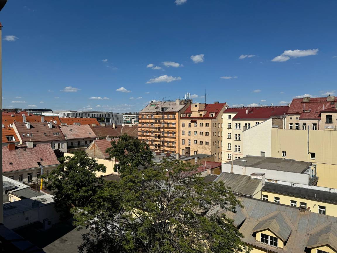 65 M² Apartment ∙ 1 Bedroom ∙ 4 Guests - Prag