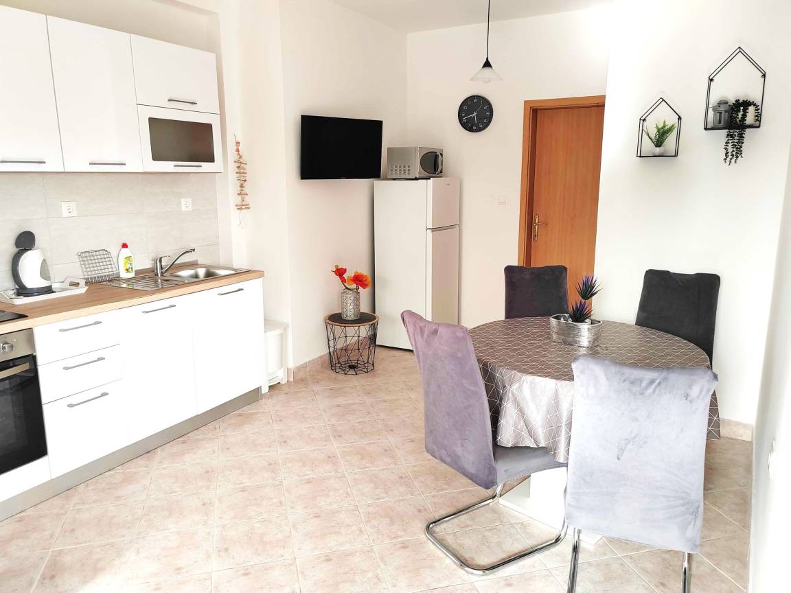 65 M² Ferienwohnung ∙ 1 Schlafzimmer ∙ 4 Gäste - Rogoznica