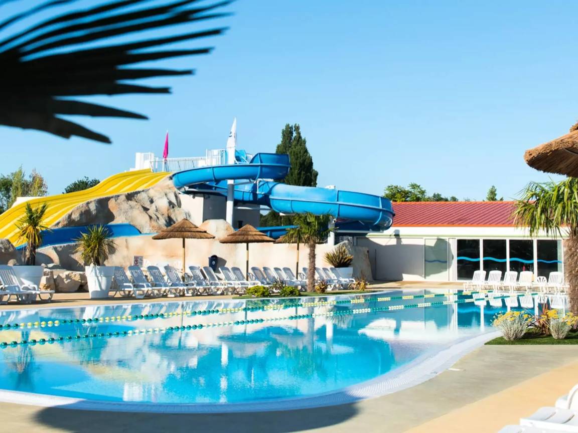 28 M² Mobil-home ∙ 3 Chambres ∙ 8 Personnes - La Palmyre