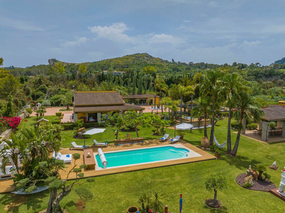 250 M² Maison De Campagne ∙ 4 Chambres ∙ 8 Personnes - Majorque