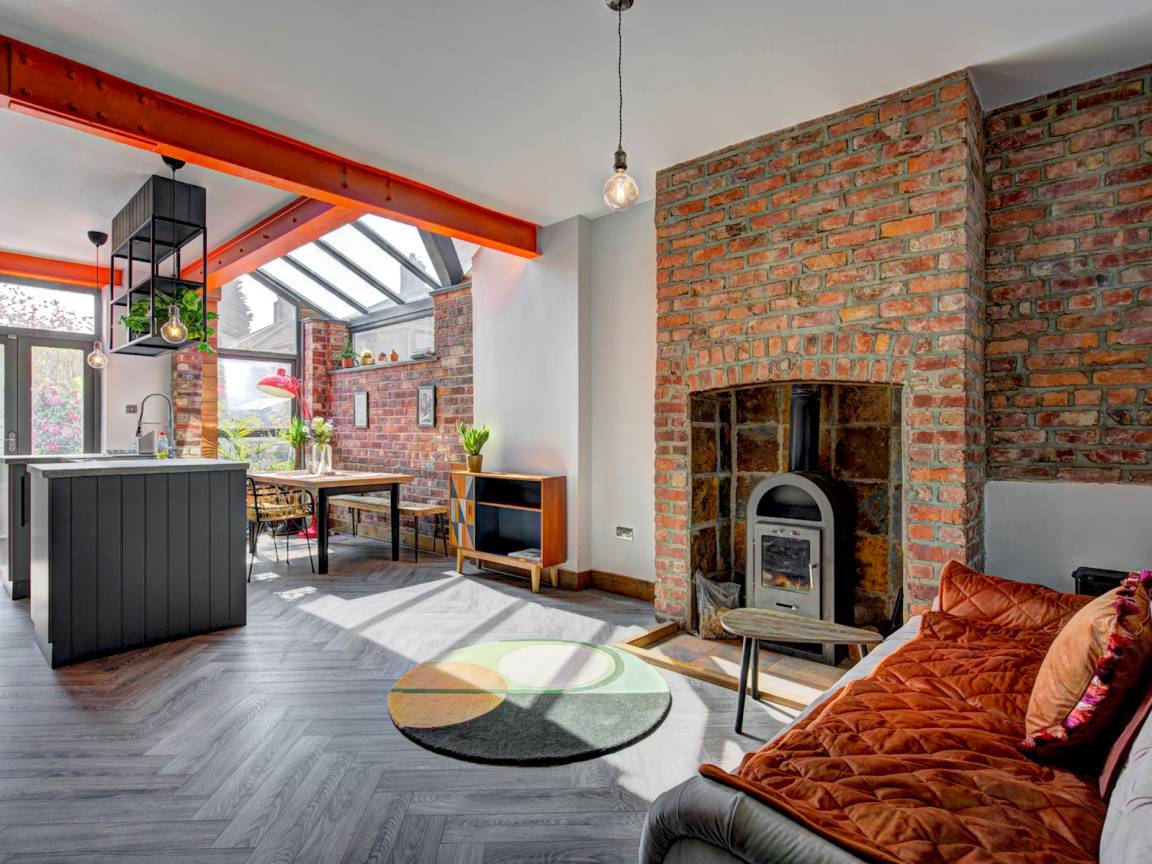 111 M² Ferienhaus ∙ 3 Schlafzimmer ∙ 6 Gäste - Manchester