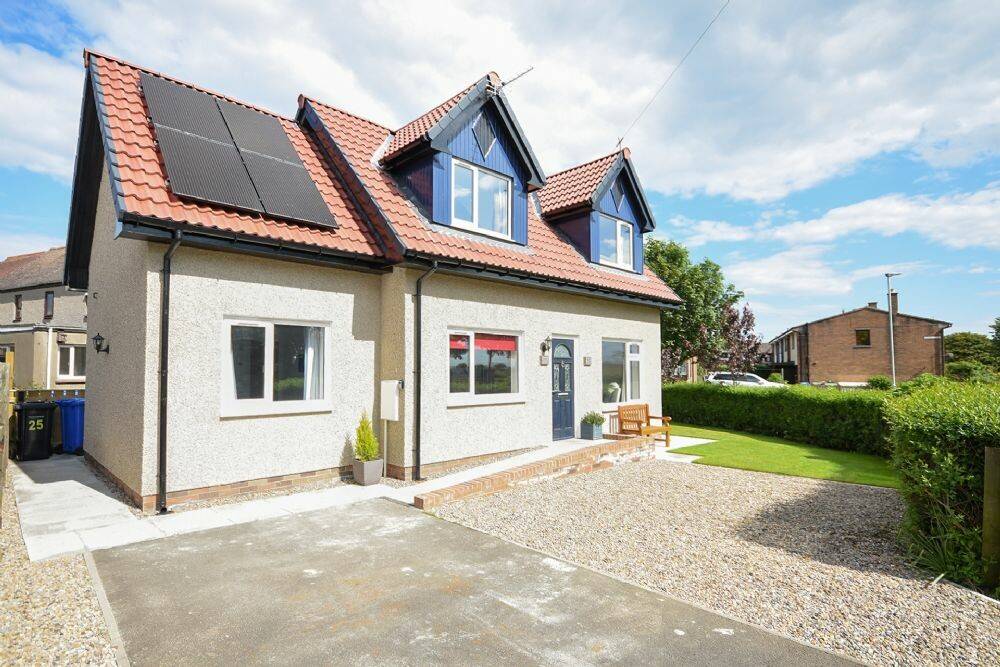 Cottage ∙ 3 Bedrooms ∙ 6 Guests - Seahouses
