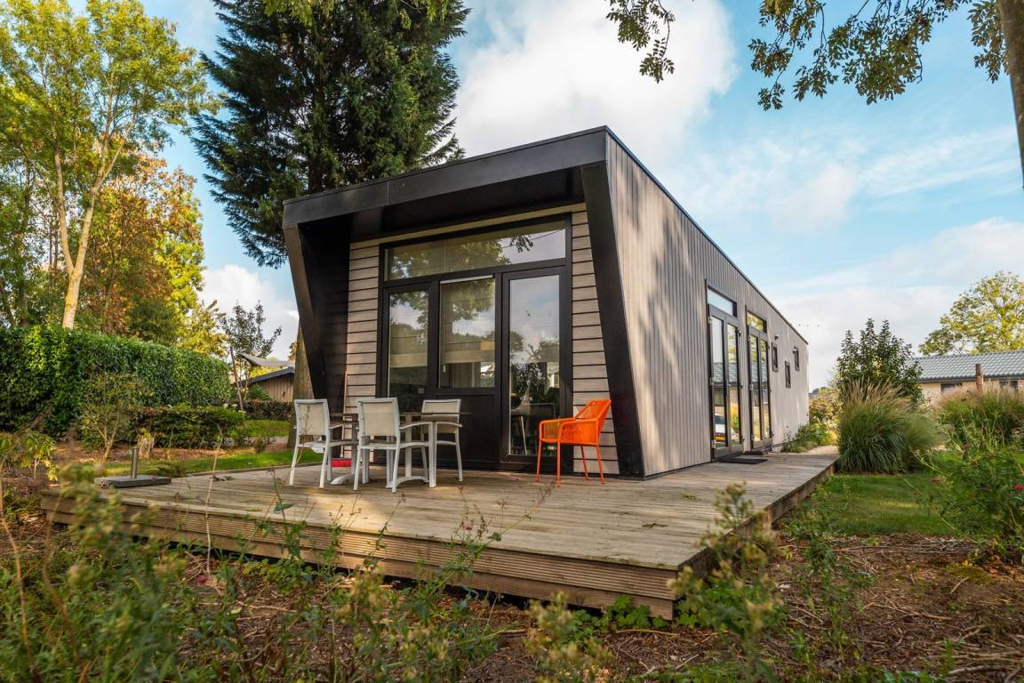 48 M² Chalet ∙ 2 Slaapkamers ∙ 4 Gasten - Tiel
