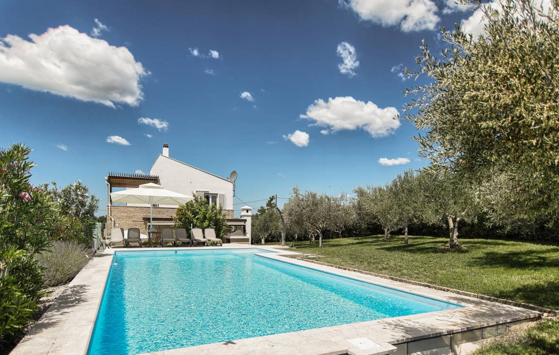 210 M² Maison De Vacances ∙ 3 Chambres ∙ 6 Personnes - Biograd na Moru