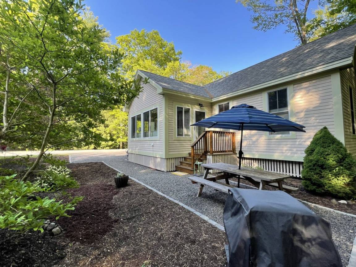 Condo ∙ 2 Bedrooms ∙ 5 Guests - Ogunquit