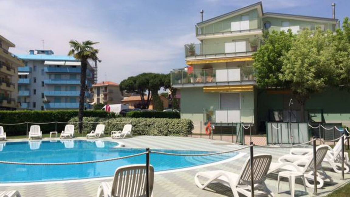 57 M² Apartment ∙ 2 Bedrooms ∙ 6 Guests - Jesolo