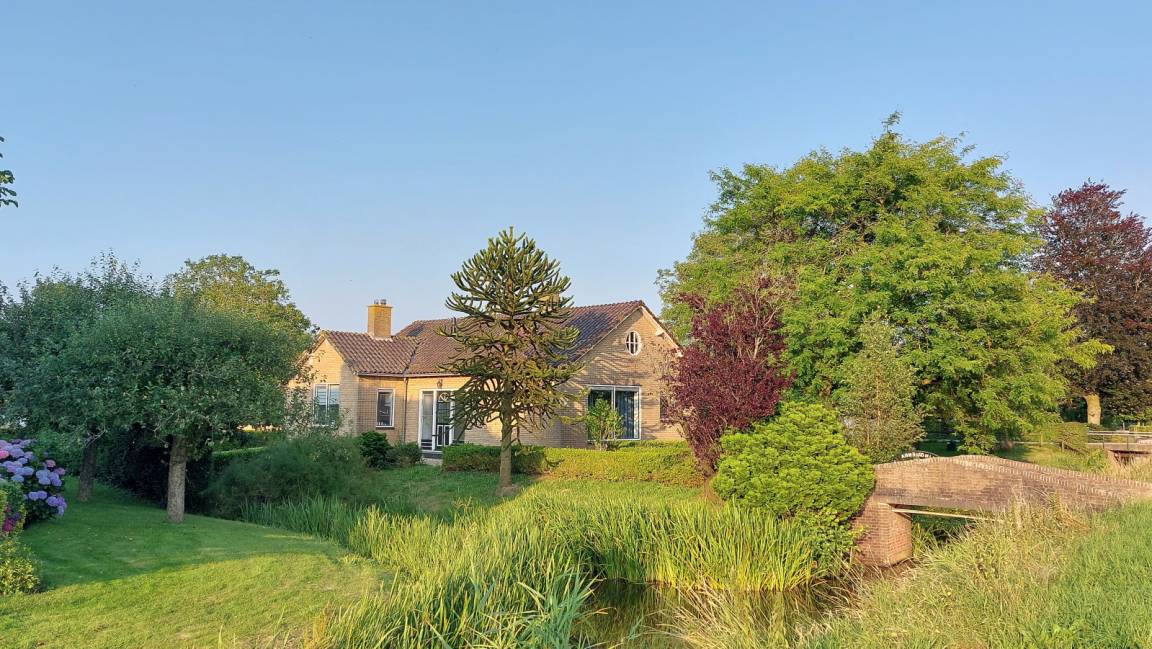 100 M² Huis ∙ 2 Slaapkamers ∙ 4 Gasten - Zeist