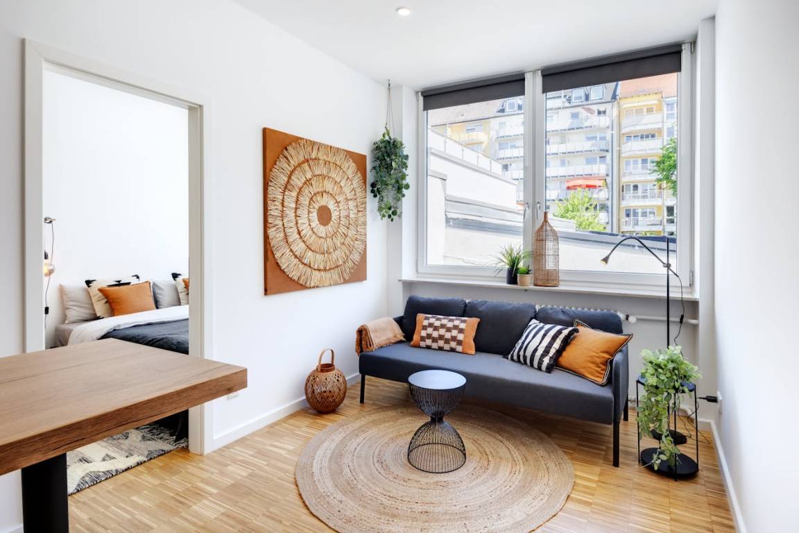 38 M² Ferienwohnung ∙ 1 Schlafzimmer ∙ 2 Gäste - Unterföhring
