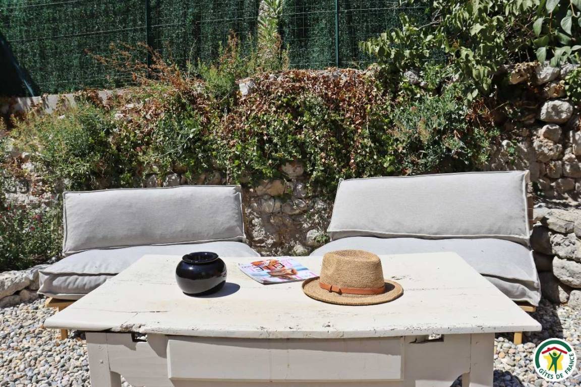 150 M² Gîte ∙ 3 Chambres ∙ 6 Personnes - Buis-les-Baronnies