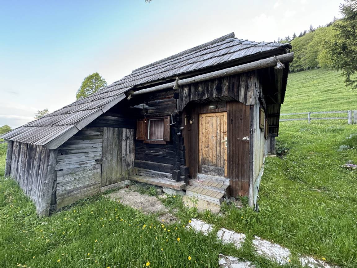 60 M² Cottage ∙ 2 Bedrooms ∙ 3 Guests - Slovenia