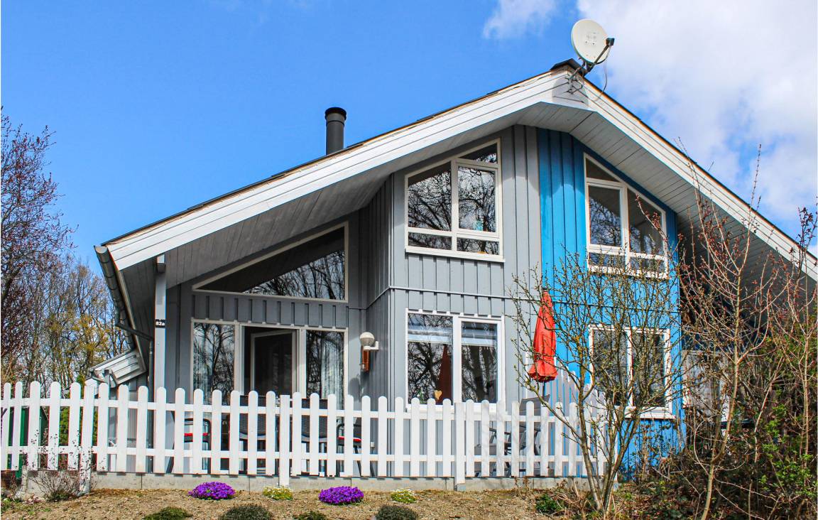 70 M² Maisonette-wohnung ∙ 3 Schlafzimmer ∙ 4 Gäste - Extertal