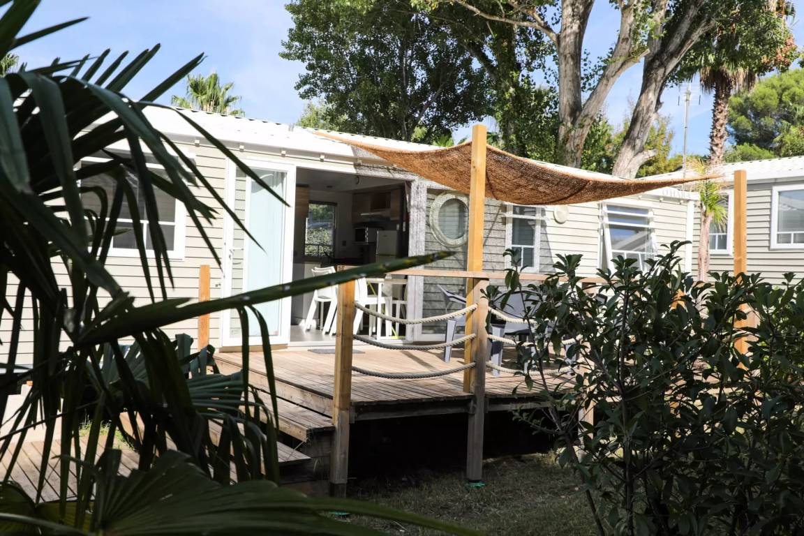 40 M² Caravan ∙ 3 Bedrooms ∙ 6 Guests - Fréjus