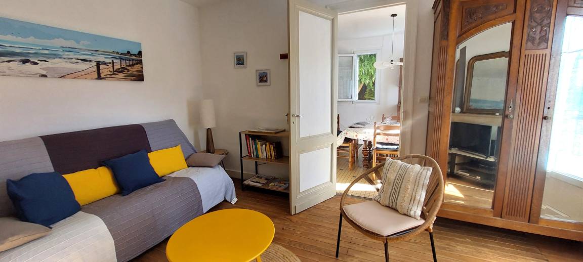 80 M² Villa ∙ 4 Bedrooms ∙ 8 Guests - Royan