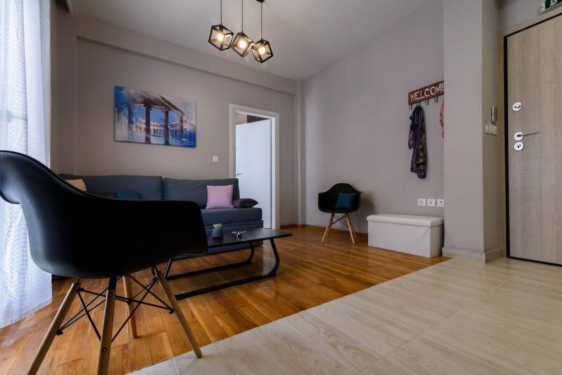 38 M² Lägenhet ∙ 1 Sovrum ∙ 2 Gäster - Aten