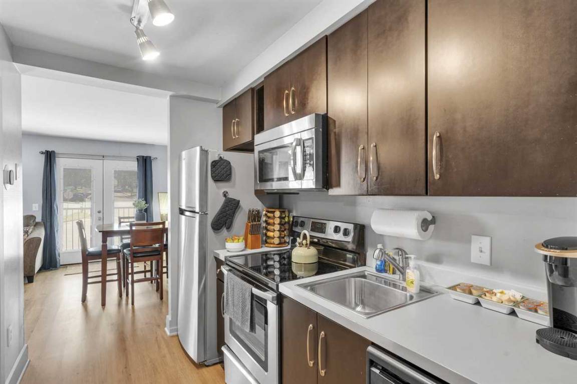 60 M² Apartamento ∙ 1 Habitación ∙ 4 Huéspedes - Clarksville, TN