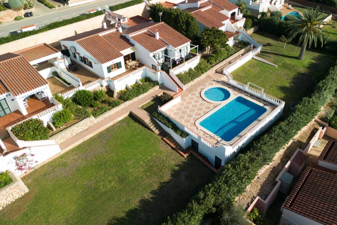 75 M² Villa ∙ 3 Bedrooms ∙ 5 Guests - Menorca