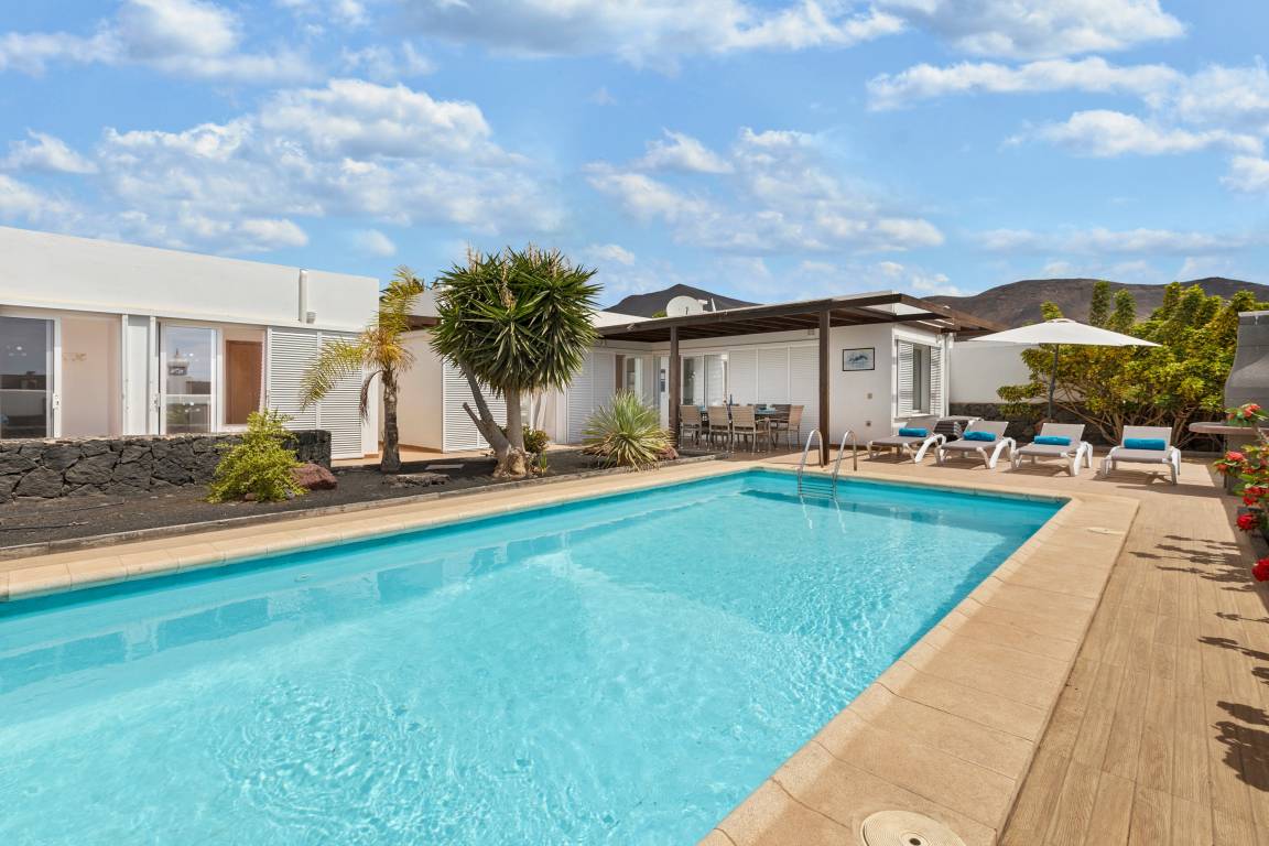 130 M² Maison De Vacances ∙ 4 Chambres ∙ 8 Personnes - Lanzarote