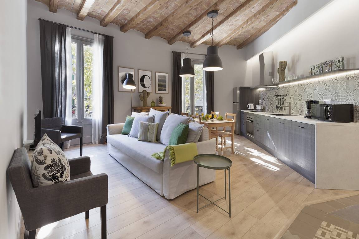 80 M² Apartment ∙ 3 Bedrooms ∙ 5 Guests - Barcelona