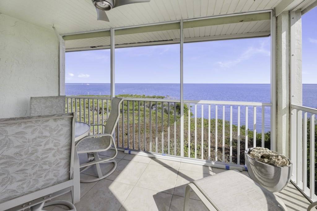 Condo ∙ 3 Bedrooms ∙ 6 Guests - Sanibel Island, FL
