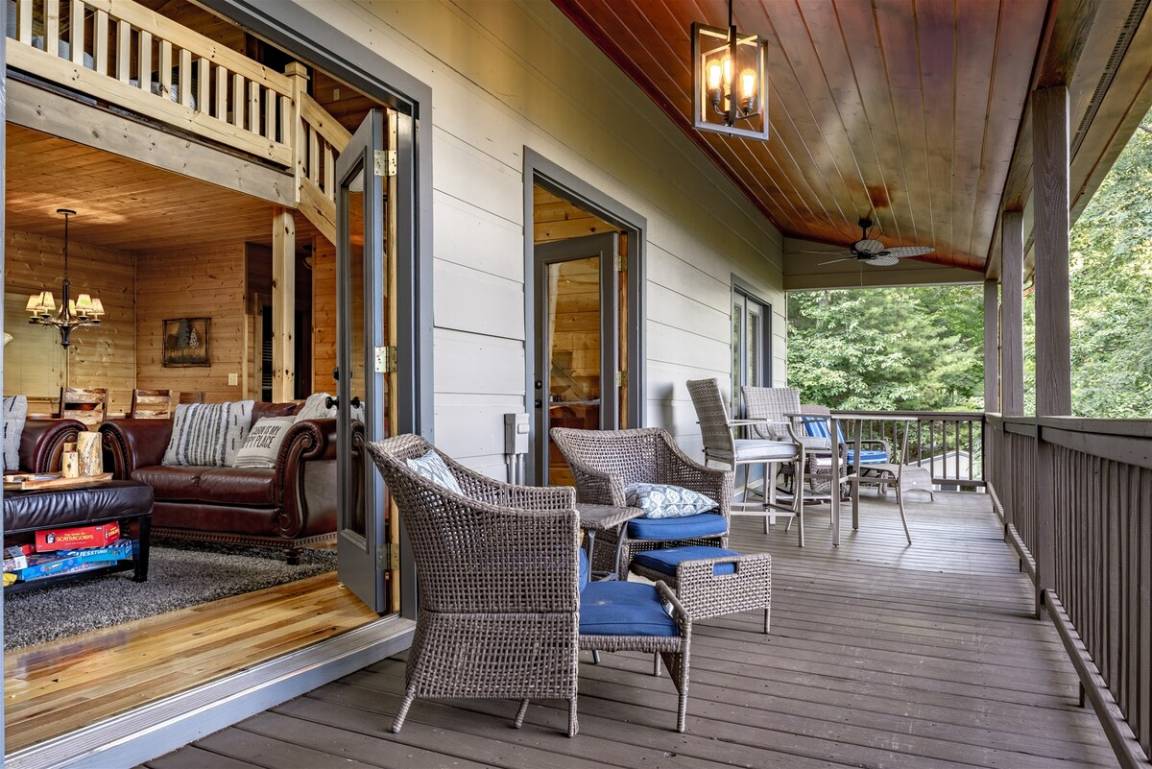 Cabin ∙ 3 Bedrooms ∙ 6 Guests - Nottely Lake, GA