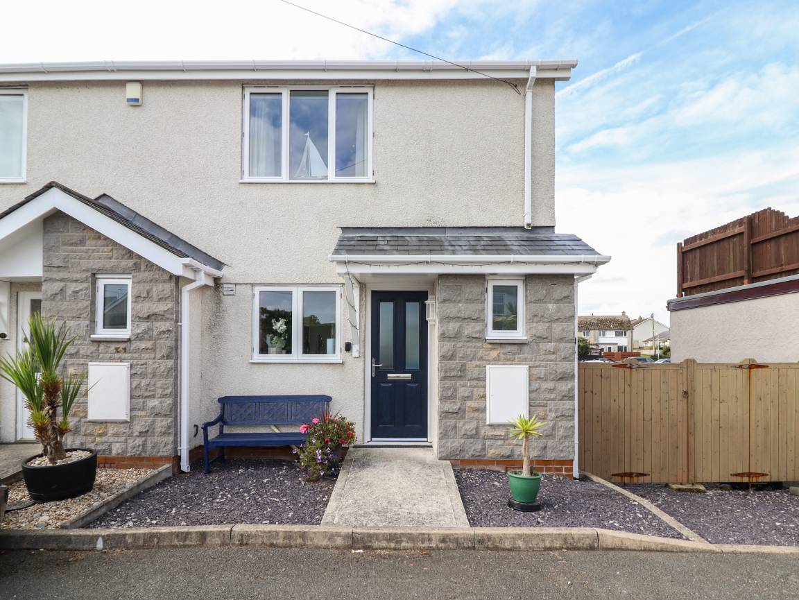 Cottage ∙ 2 Bedrooms ∙ 4 Guests - Moelfre