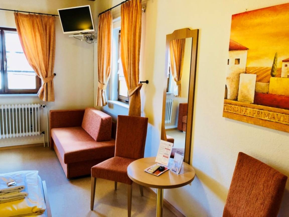 Privatzimmer ∙ 1 Schlafzimmer ∙ 4 Gäste - Kappel-Grafenhausen