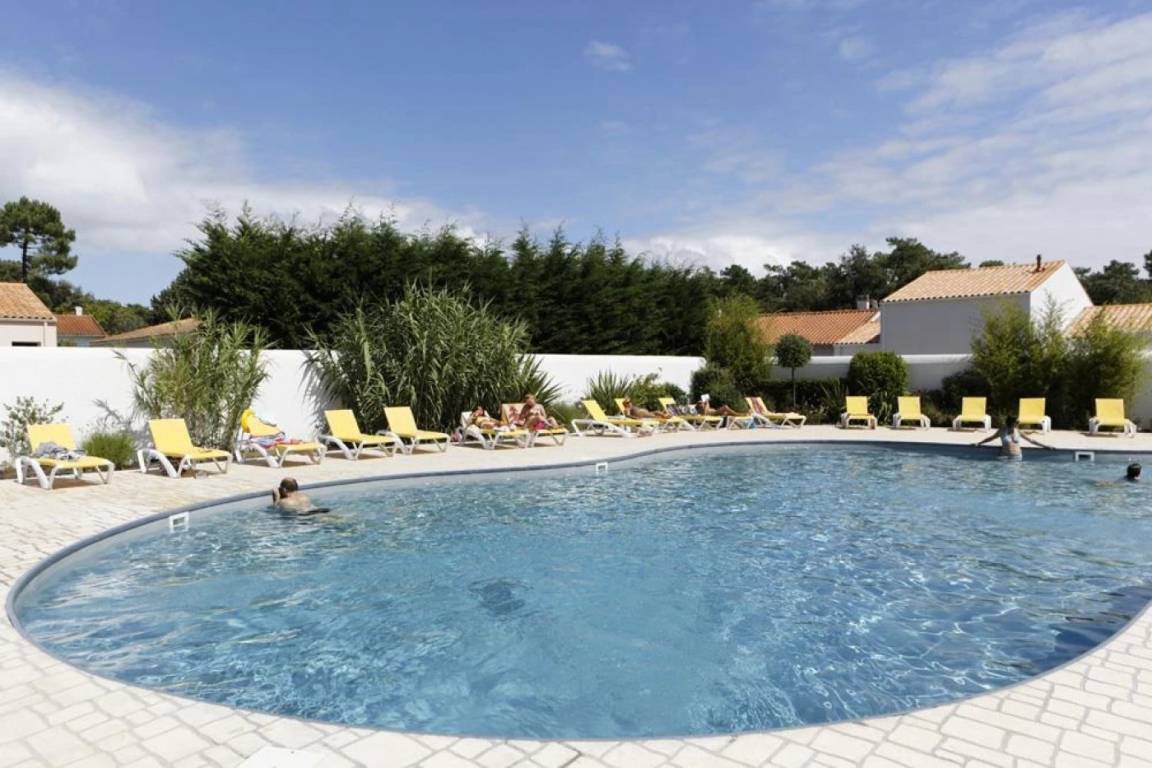 19 M² Camping ∙ 1 Slaapkamer ∙ 2 Gasten - Île d'Oléron