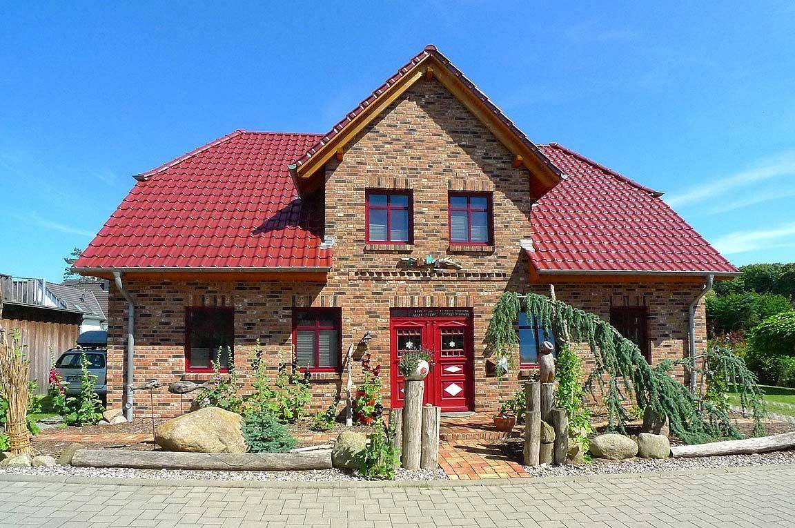 90 M² House ∙ 2 Bedrooms ∙ 4 Guests - Dierhagen