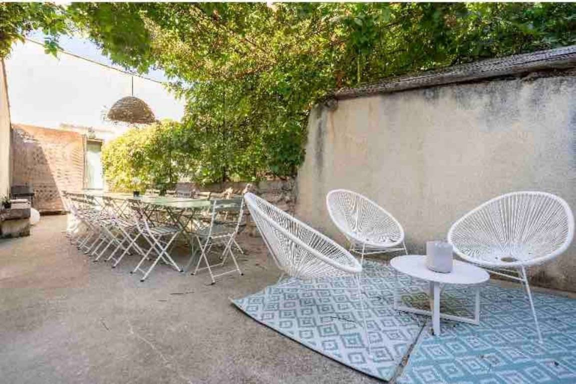 130 M² Maison De Vacances ∙ 6 Chambres ∙ 15 Personnes - Bellegarde