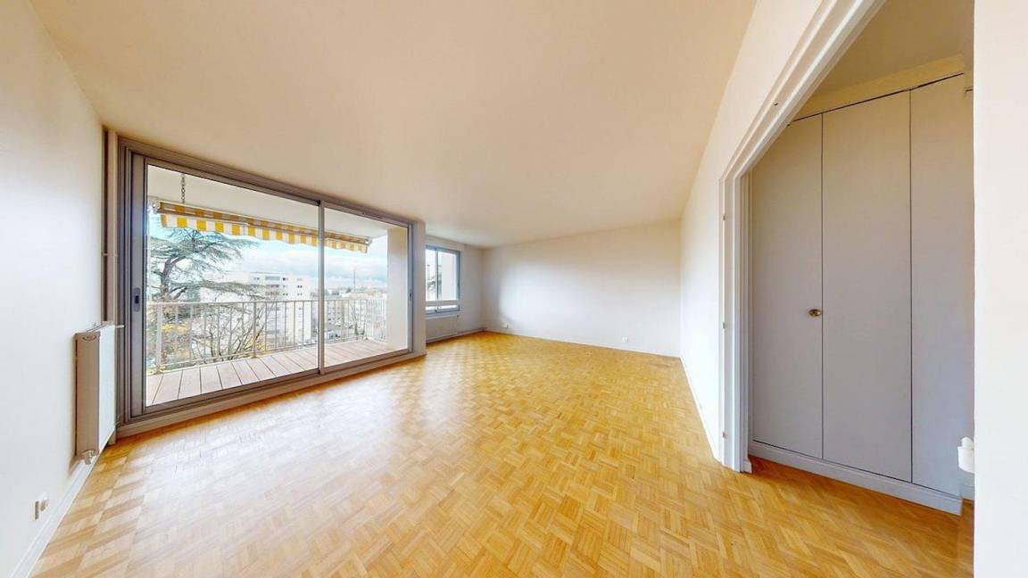100 M² Apartamento ∙ 3 Quartos ∙ 3 Hóspedes - Lyon