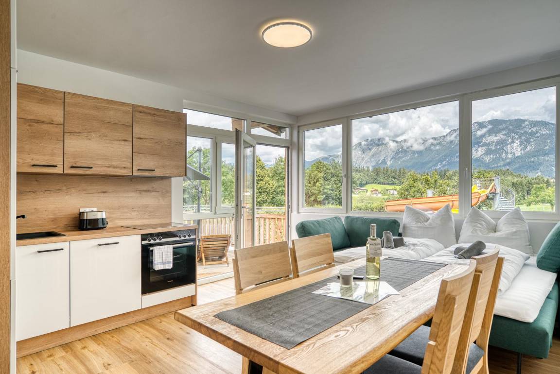 80 M² Ferienwohnung ∙ 2 Schlafzimmer ∙ 5 Gäste - Kufstein